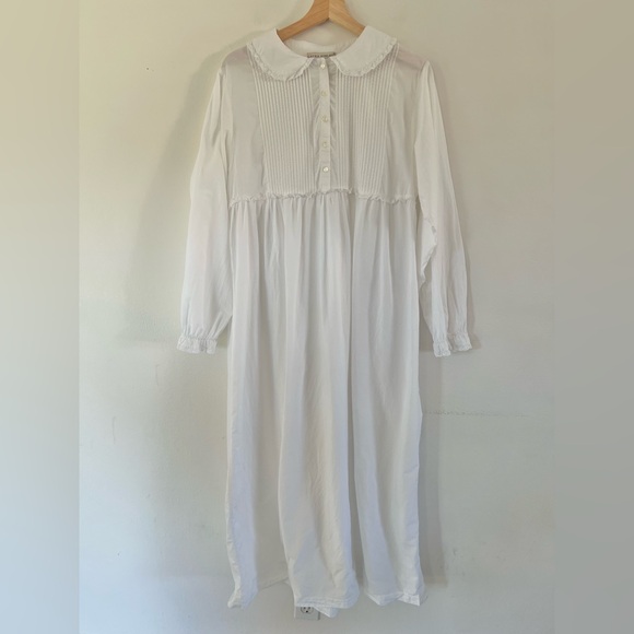 Laura Ashley | Intimates & Sleepwear | Laura Ashley White Cotton Long ...